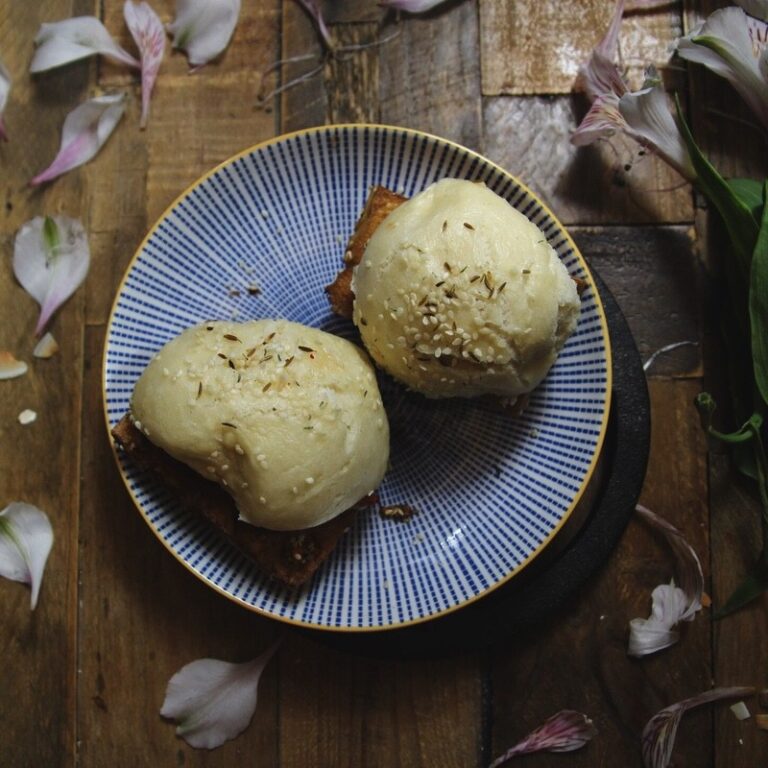 Coconut Steamed Buns with Spicy Marinated Tofu
